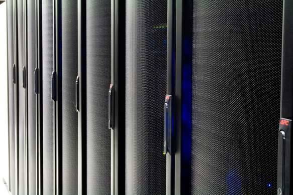 Inside the Brisbane iSeek data centre - iTnews