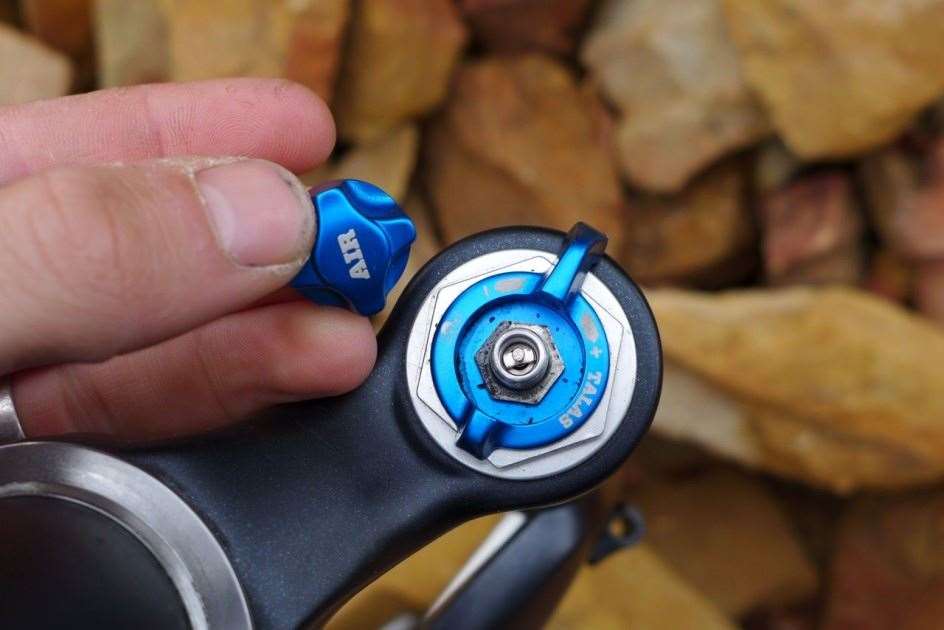 TESTED: Fox Talas 32 Factory 29" suspension fork - Australian Mountain ...