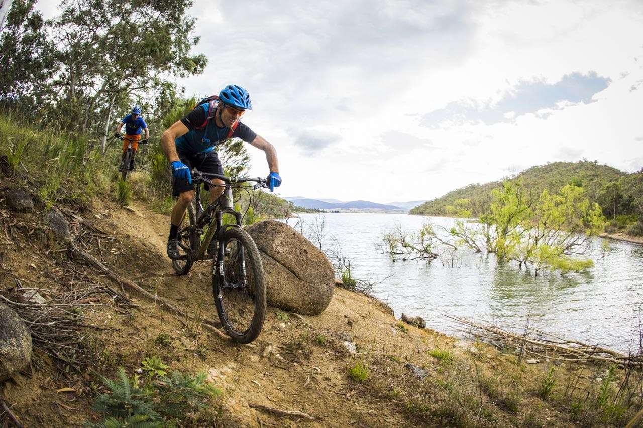 Mountain biking in the NSW Snowy Mountains - Australian Mountain Bike ...