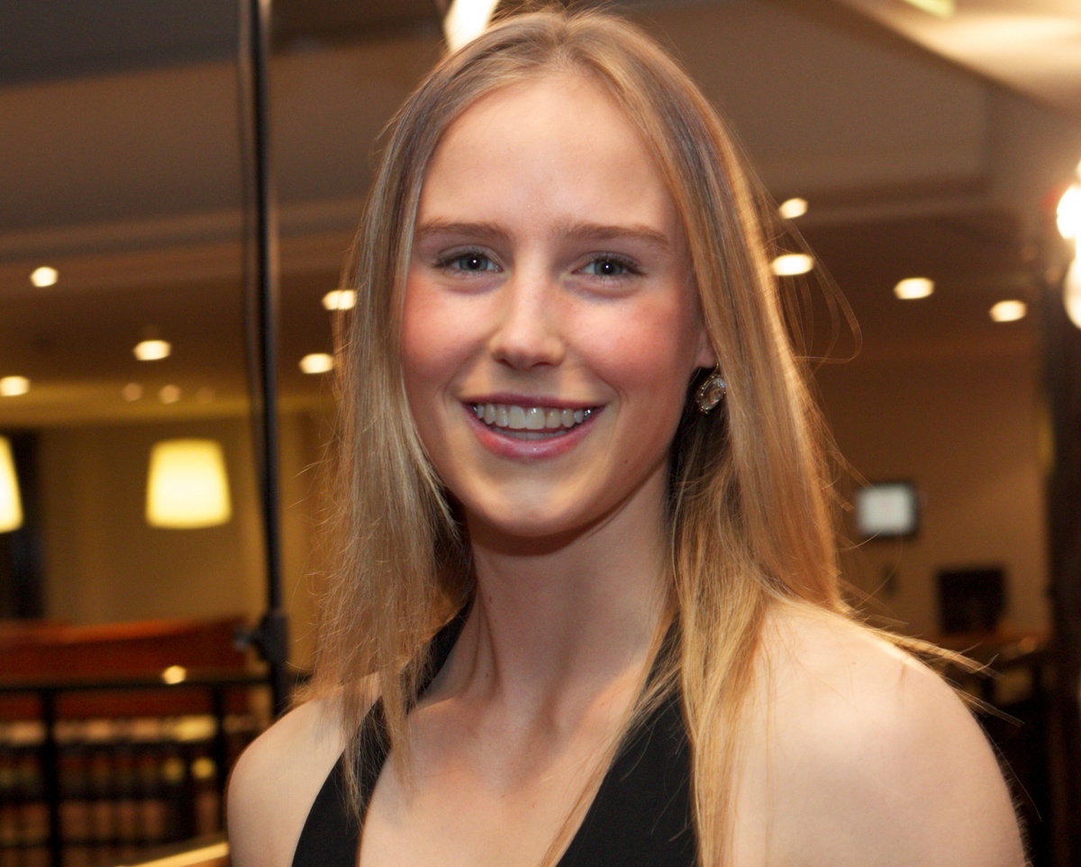 Perry settles on Sydney FC - The Women's Game - Australia's Home of ...