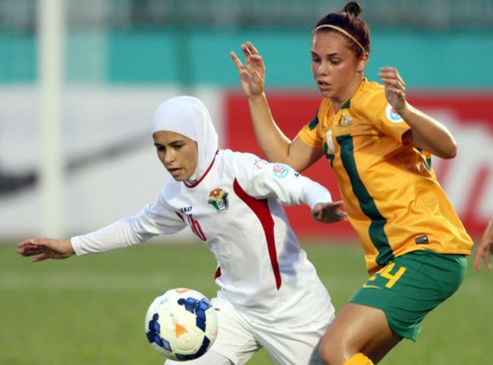 Emma Checker heads to champions Canberra United - The Women's Game ...