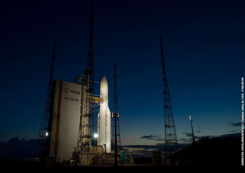 Photos: Optus D3 satellite blasted into orbit - iTnews