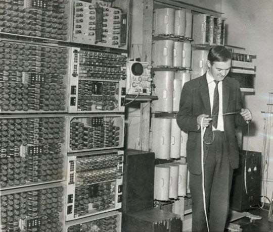 Retro tech: World's oldest working computer to be rebooted - General ...